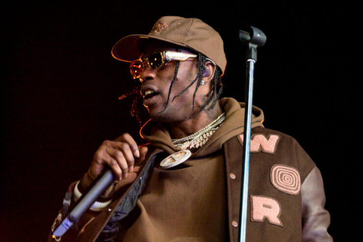 Travis Scott lança novo tênis em parceria com Nike; veja detalhes ...