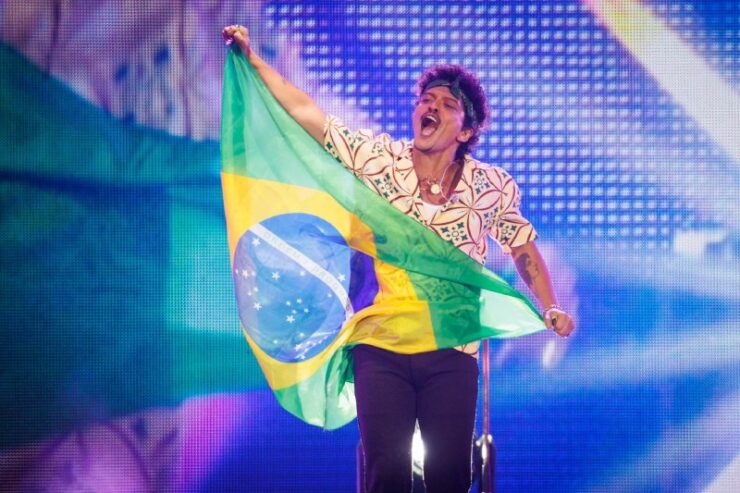 Bruno Mars no Brasil: veja fotos e o setlist da turnê especial pelo país - Billboard Brasil