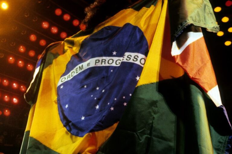 A linha do tempo do Rock in Rio desde que tudo era um sonho - Billboard ...