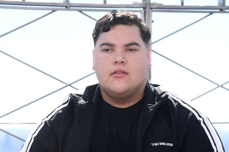 FloyyMenor anuncia seu álbum de estreia com novo um single - Billboard ...