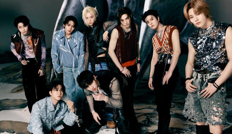 Stray Kids revela tracklist de novo álbum, 'KARMA' - Billboard Br
