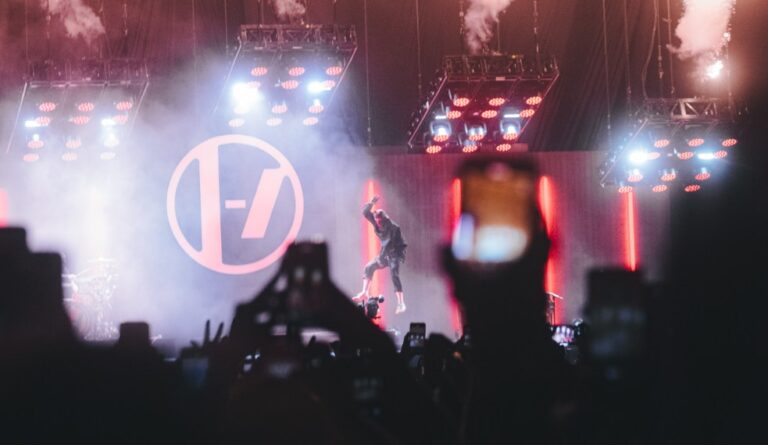 Twenty One Pilots faz show de lavar a alma em São Paulo - Billboard Brasil