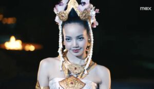 Conheça Mook, a personagem de Lisa, do BLACKPINK, em 'The White Lotus ...