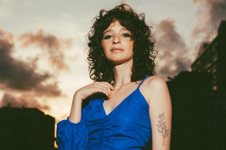 Lollapalooza: quem é Sofia Freire, que estreia no festival