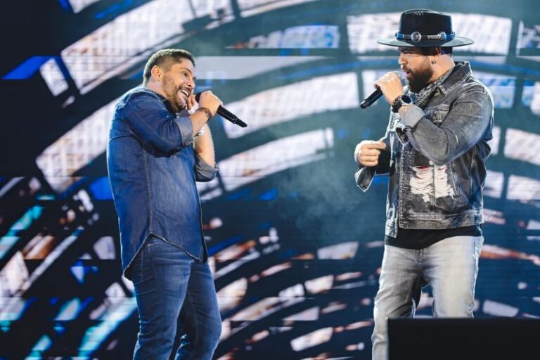 Veja o setlist da turnê de 20 anos de Jorge e Mateus