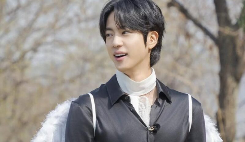Jin se transforma em anjo para reality da Netflix