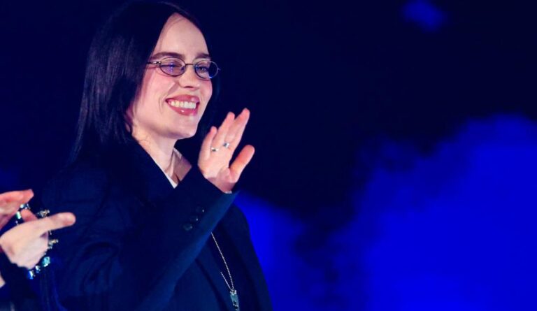 Billie Eilish anuncia nova leva de shows de turnê; Brasil está de
