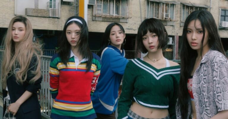 Integrantes do NewJeans voltam para a ADOR - Billboard Brasil