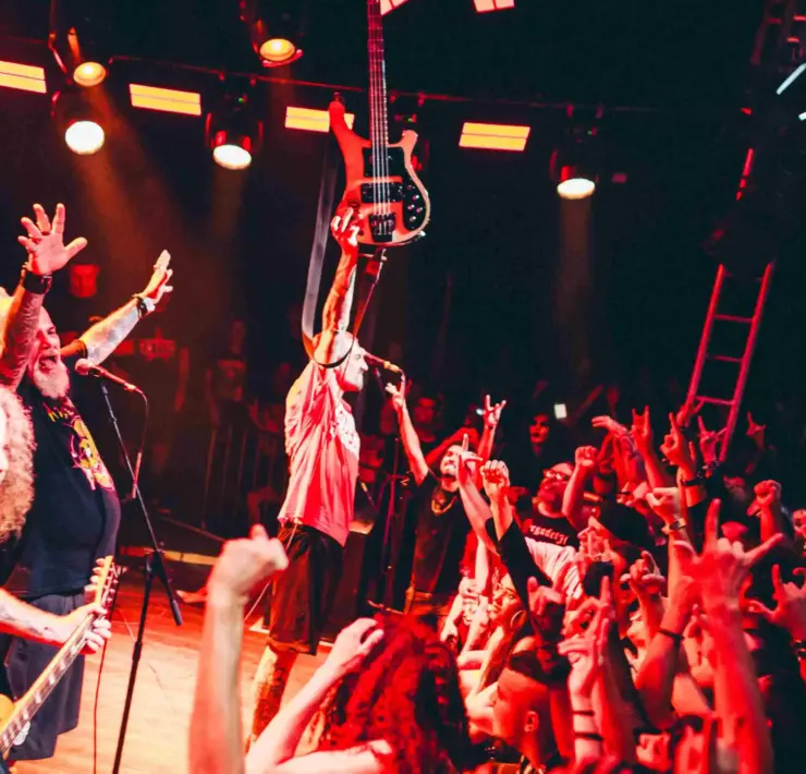 Twenty One Pilots anuncia data de lançamento de 'Breach' e tracklist ...