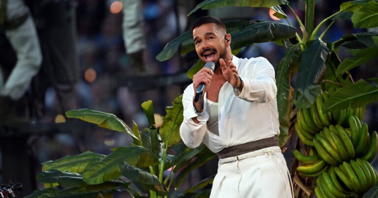 Ricky Martin, Gaby Amarantos e Marina Sena brilham em baile no Rio ...